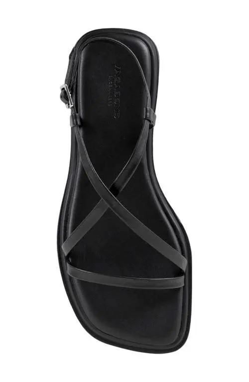 VAGABOND SHOEMAKERS Izzy Strappy Sandal - Black