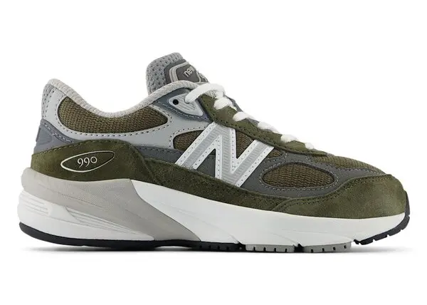 NEW BALANCE 990v6 Sneakers