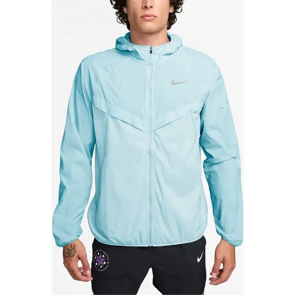 Nike Stride Dri-fit Uv Hooded Running Jacket - Glacier Blue