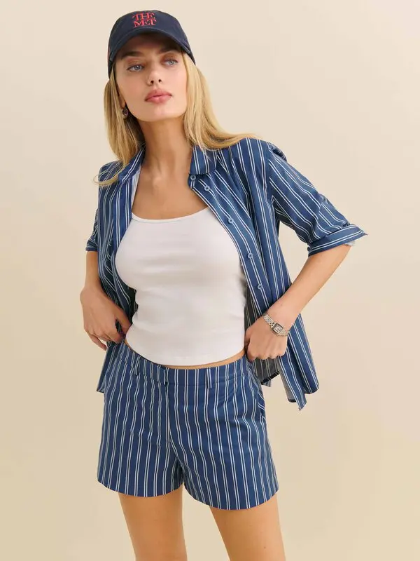 REFORMATION Austin Poplin Mid-rise Short