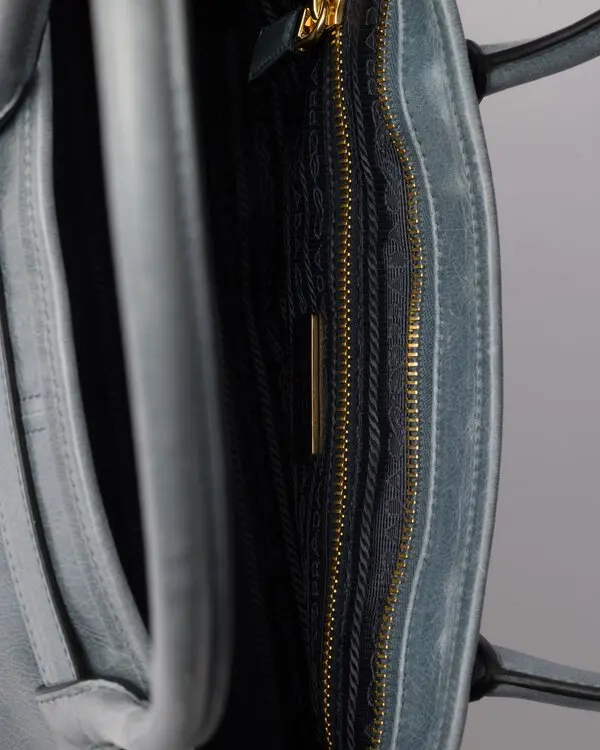 Prada Bonnie Large Leather Handbag - Blue