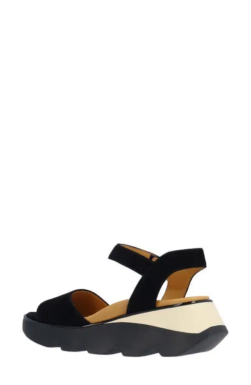 L'AMOUR DES PIEDS Halsten Sandal - Black