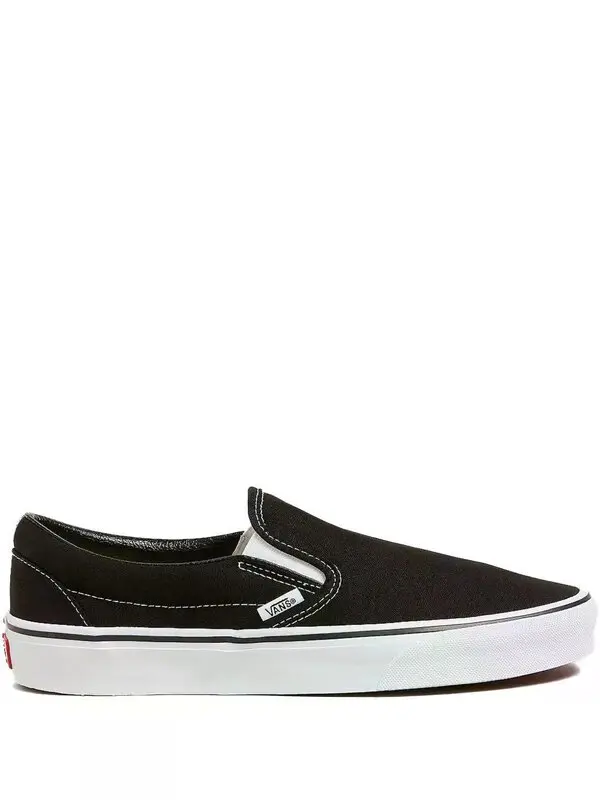 VANS Classic Slip-on Sneakers
