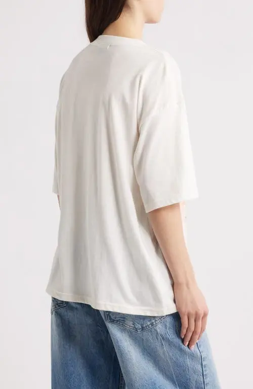 VINYL ICONS Positano V-neck Graphic T-shirt