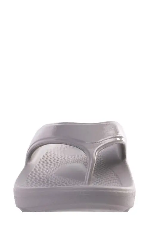 REVITALIGN Fusion Energy Flip Flop - Grey