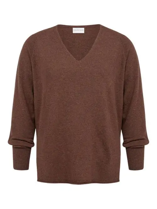 CELTIC & CO. Geelong Wool Slouch V-neck Sweater - Ember