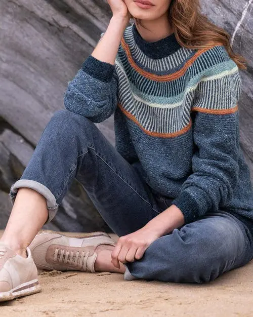 CELTIC & CO. Donegal Wool Sweater - Indigo