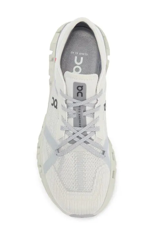 On X 4 Ad Athletic Shoe - Wolf/ Alloy