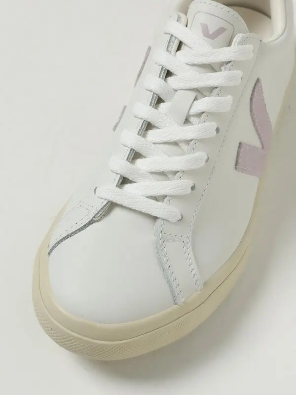 VEJA Sneakers - White