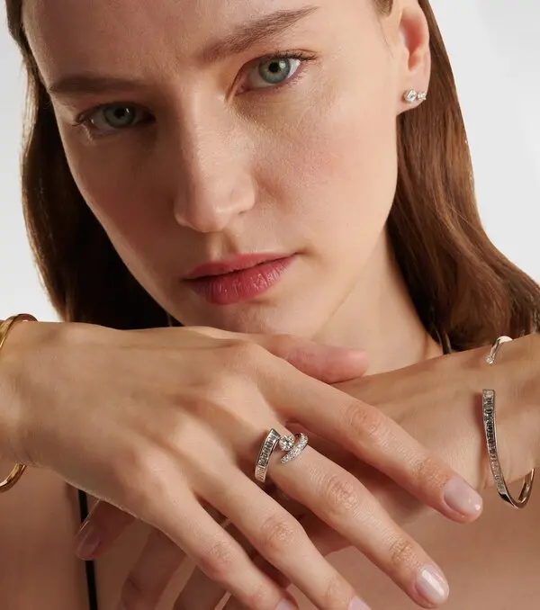 BUCHERER FINE JEWELLERY Inner Fire 18kt White Gold Diamond Ring