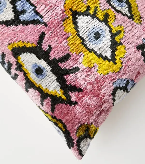 LES-OTTOMANS Velvet Cushion