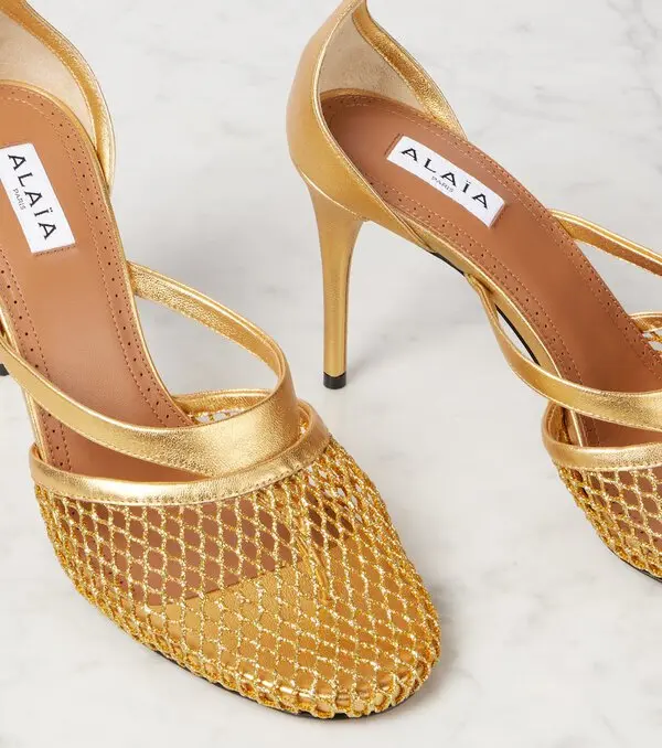 Alaïa Infradito Fishnet 90 Leather Pumps - Gold