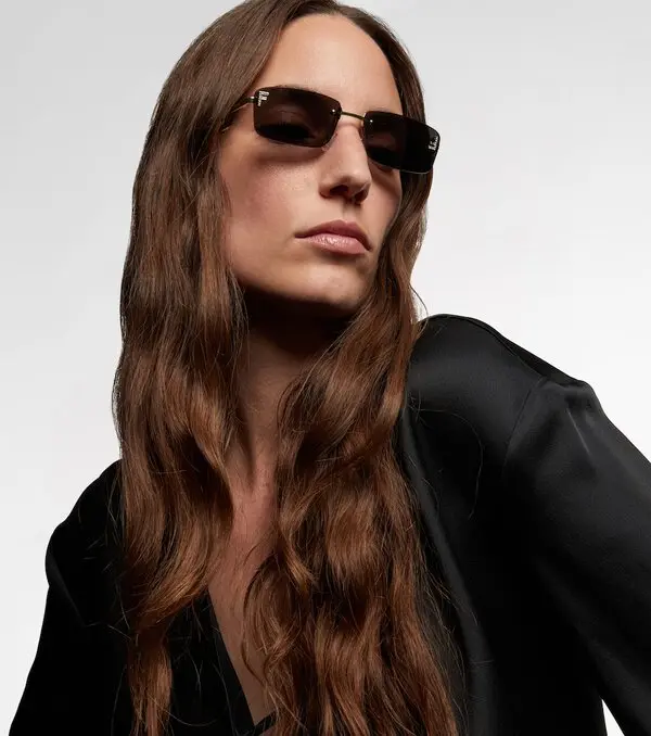 Fendi First Crystal Rectangle Sunglasses - Grey