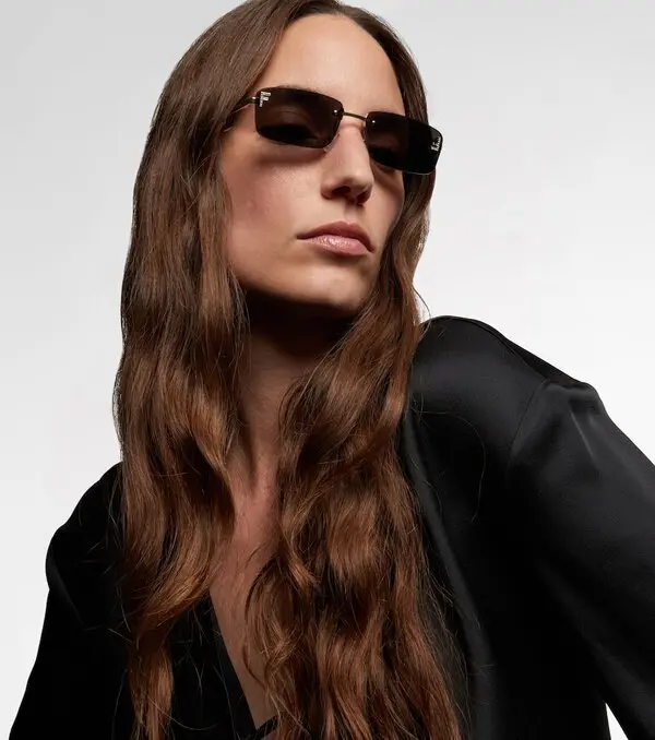 Fendi First Crystal Rectangle Sunglasses - Grey
