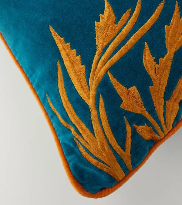 LES-OTTOMANS Starfish Embroidered Cushion