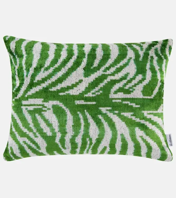 LES-OTTOMANS Velvet Cushion