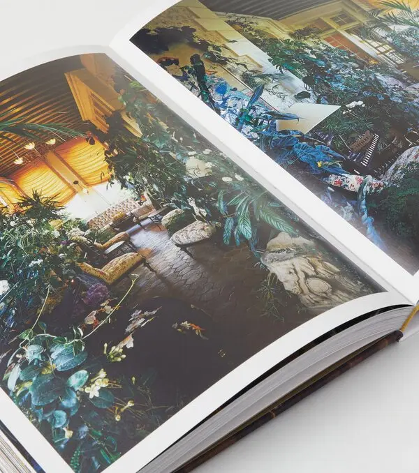 Assouline Yves Saint Laurent At Home Book - Multicoloured