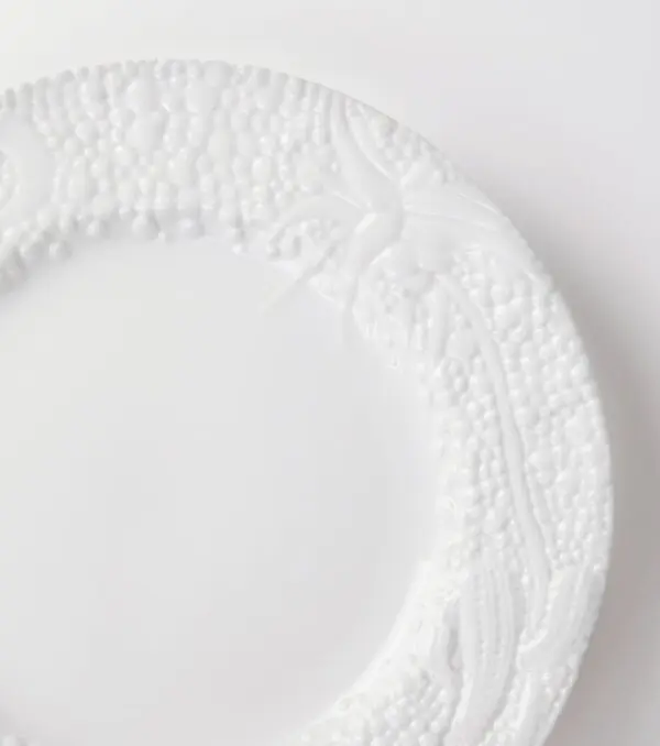 L'Objet Haas Mojave Charger Plate - White