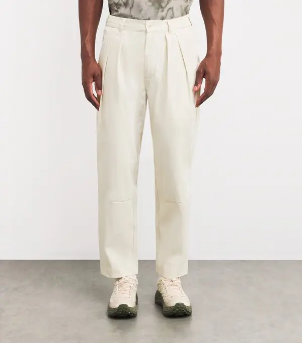 MANORS Greenskeeper Water-repellent Chinos