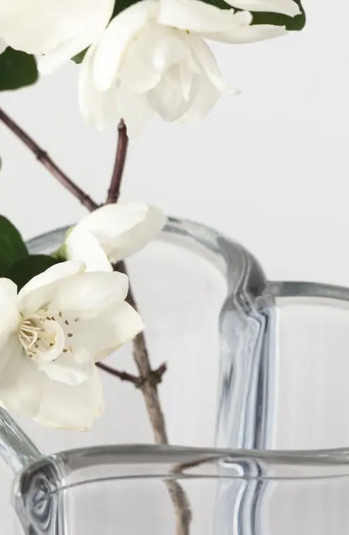 ORREFORS Heart Bud Vase