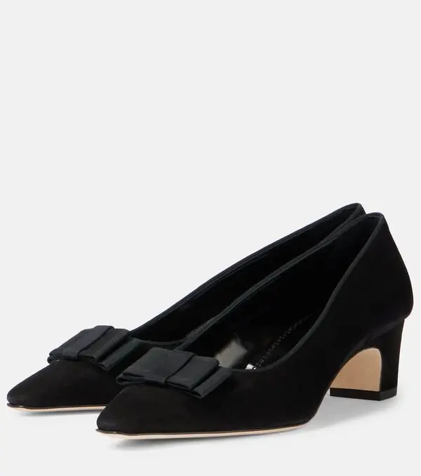 Manolo Blahnik Reador Bow-detail Suede Pumps