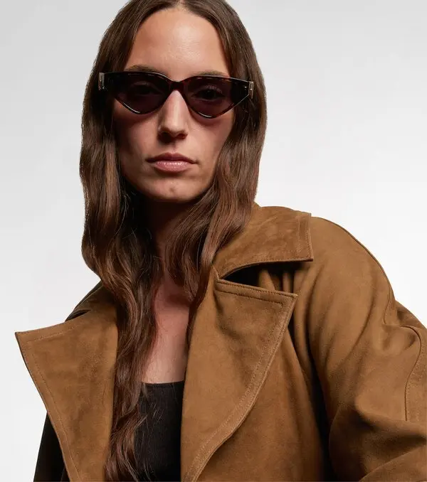 Fendi Ff Diamonds Cat-eye Sunglasses - Brown