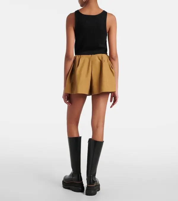 Sacai Cotton-blend Shorts - Beige