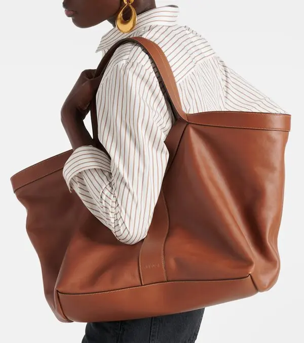 Saint Laurent Y Leather Tote Bag - Brown