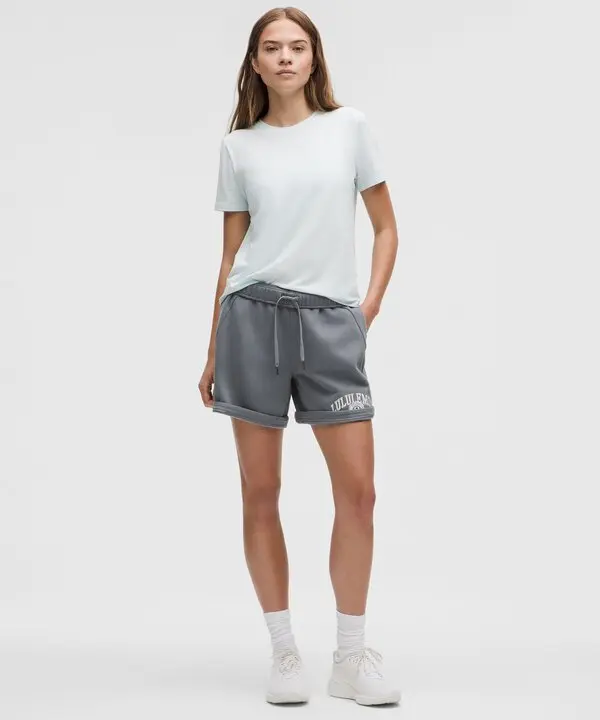 Lululemon Scuba Mid-rise Oversized 7" Short - Solar Grey