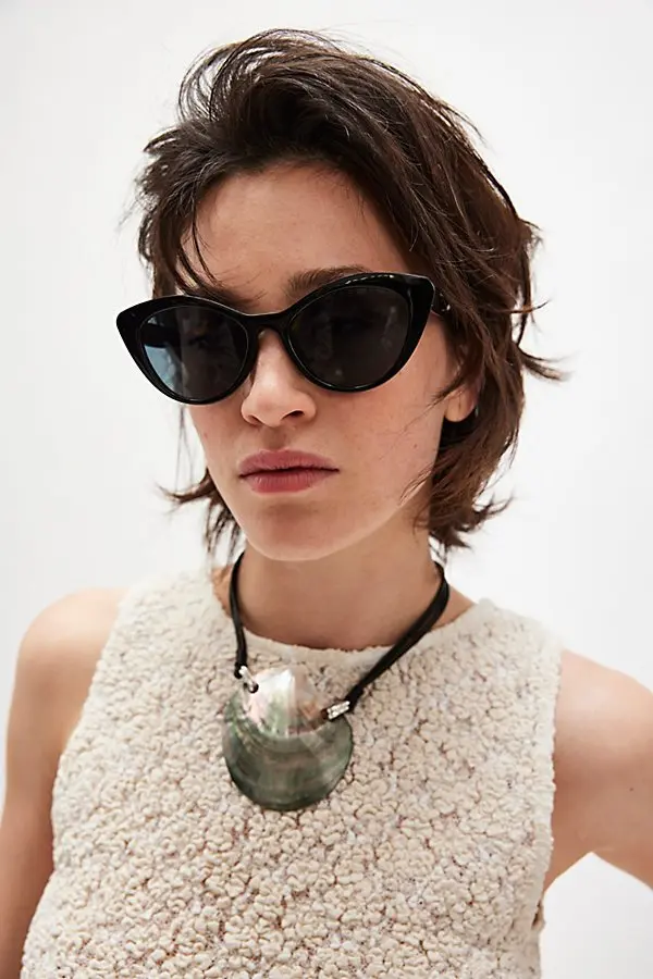 Free People Laurel Cat-eye Sunglasses - Black With Blue Lens