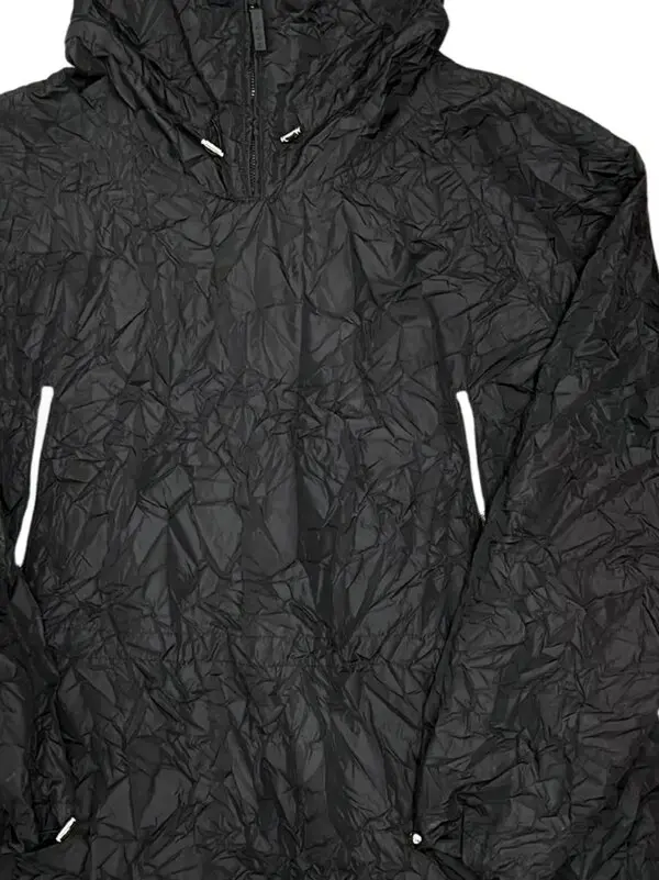 424 Crease-effect Raincoat