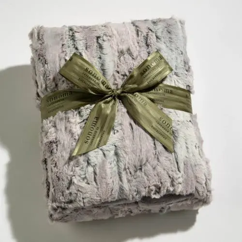 SONOMA LAVENDER Eucalyptus Spa Blankie - Silver Fox