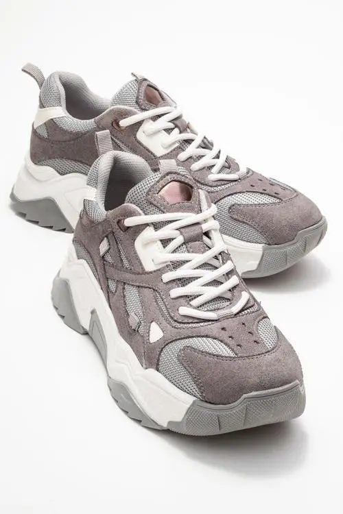PROLOGUE SHOES Loretta Platform Sneakers - Grey Suede