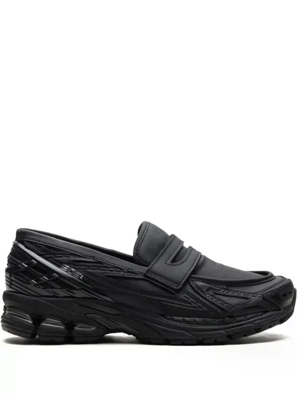 NEW BALANCE 1906l Loafers