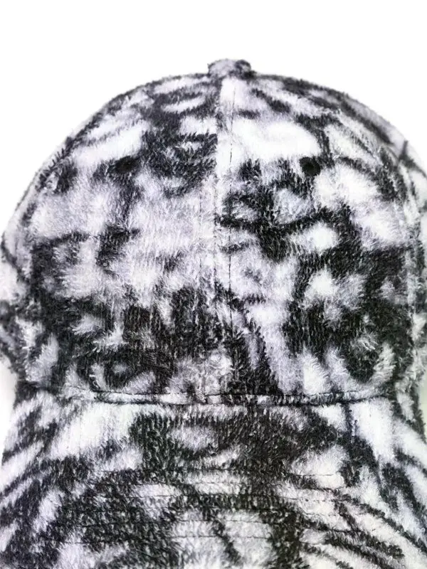 HACULLA. Distorted Dad Cap