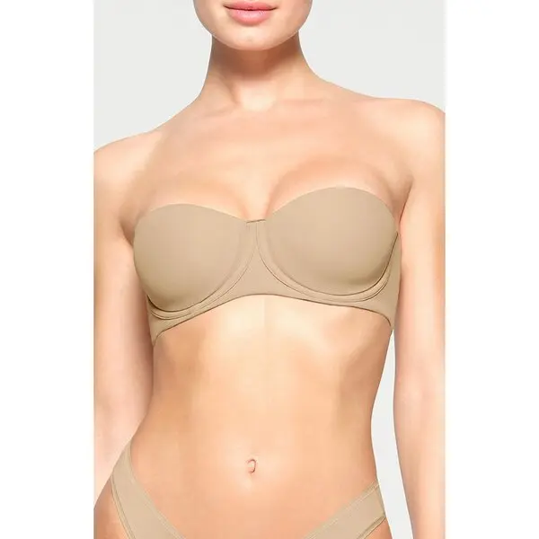 SKIMS Fits Everybody Strapless Bra - Clay