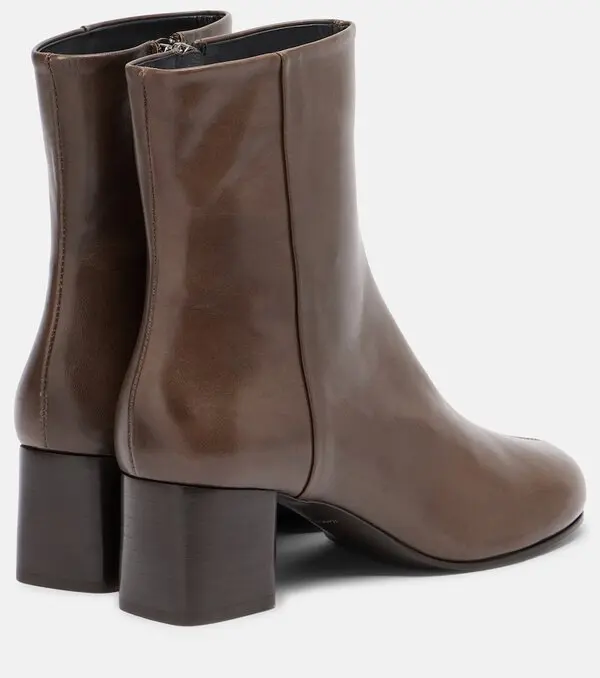 LEMAIRE Anatomic 55 Leather Ankle Boots - Brown