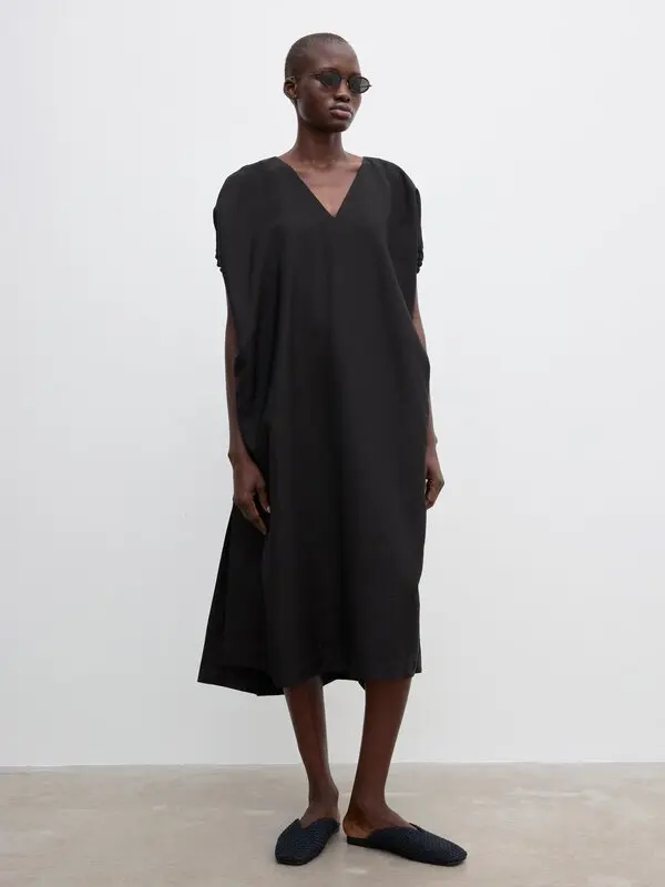 HOUSE OF DAGMAR Rouched Maxi Dress - Black