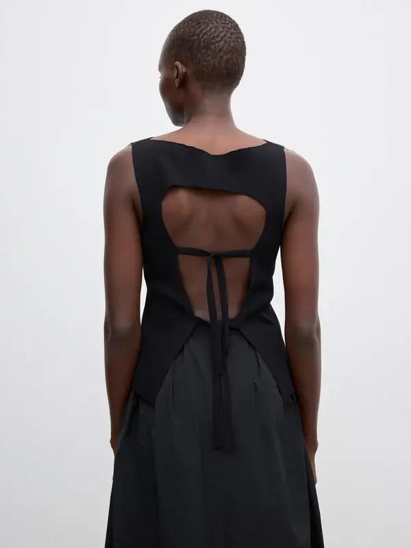 HOUSE OF DAGMAR Open Back Knit Top