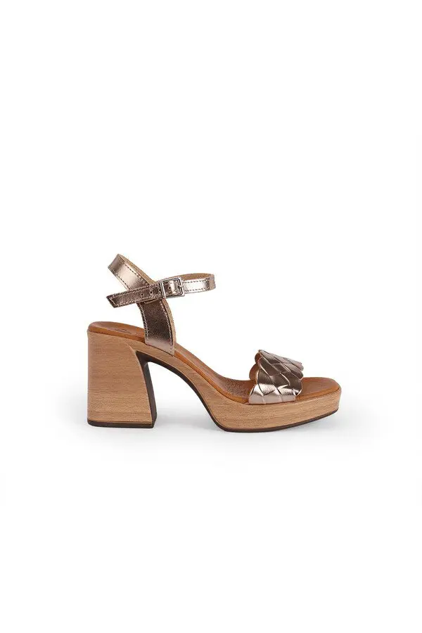 MENINA STEP Isabel Champagne Sandals