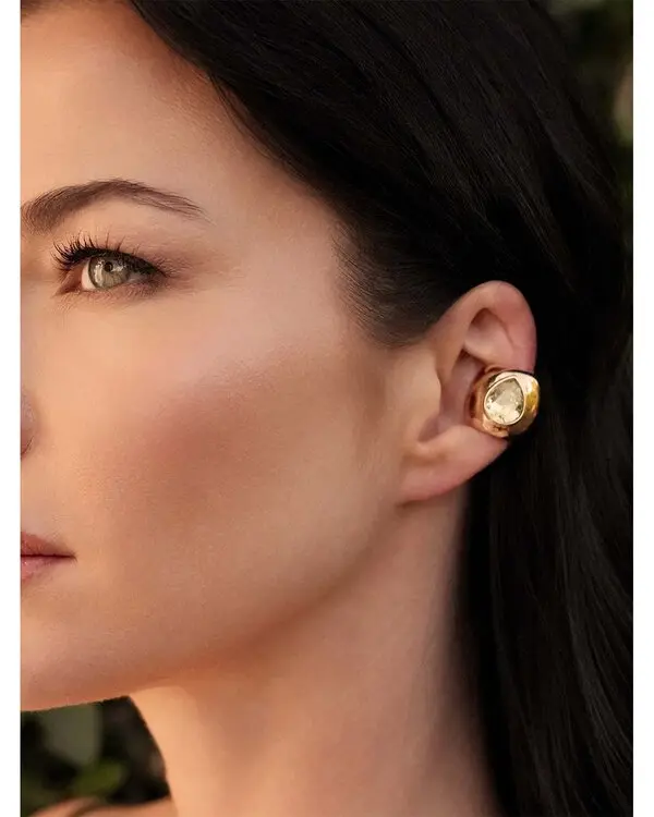 Ettika Crystal Ear Cuff - Green