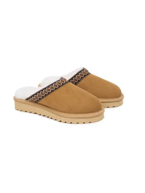 CELTIC & CO. Braid Trim Shearling Clogs - Spice