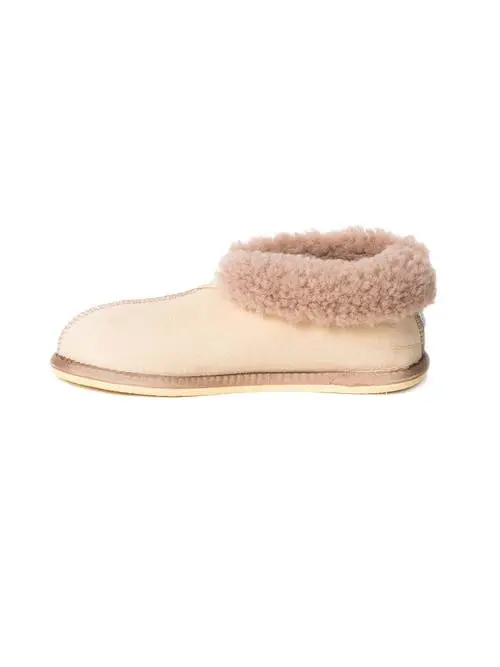 CELTIC & CO. Shearling Bootee Slippers - Oatmeal