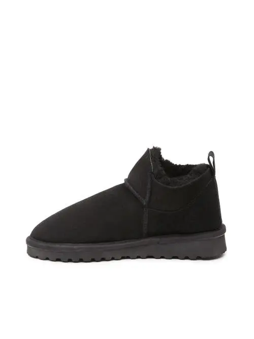 CELTIC & CO. Celt Super Shortie Shearling Boots