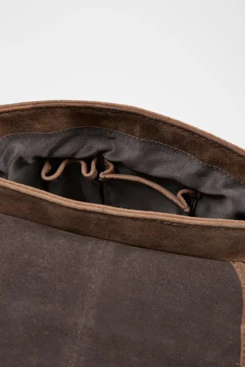 CELTIC & CO. Trim Leather Cross Body Bag