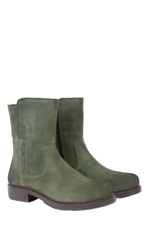 CELTIC & CO. Essential Leather Ankle Boots - Olive