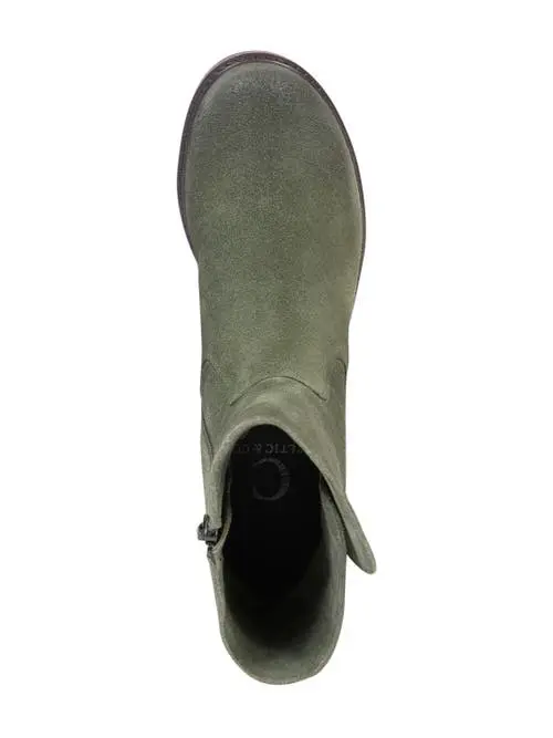 CELTIC & CO. Essential Leather Ankle Boots - Olive