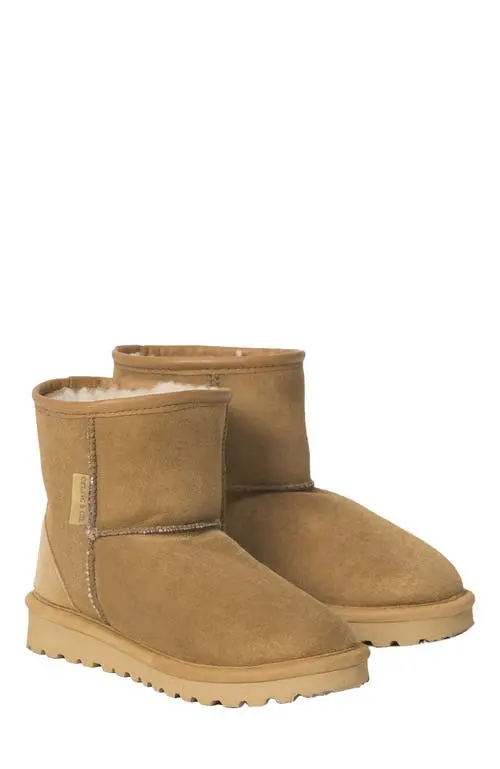 CELTIC & CO. Classic Shearling Shortie Boots - Spice