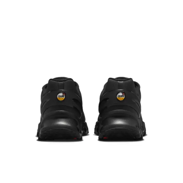 Nike Air Max Dn8 Athletic Sneakers
