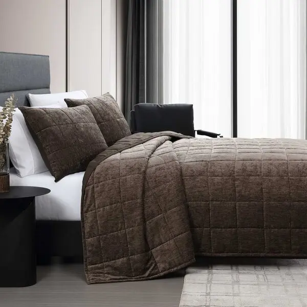Vera Wang Chenille Box Solid 3 Piece Quilt Set, Queen - Chocolate Brown